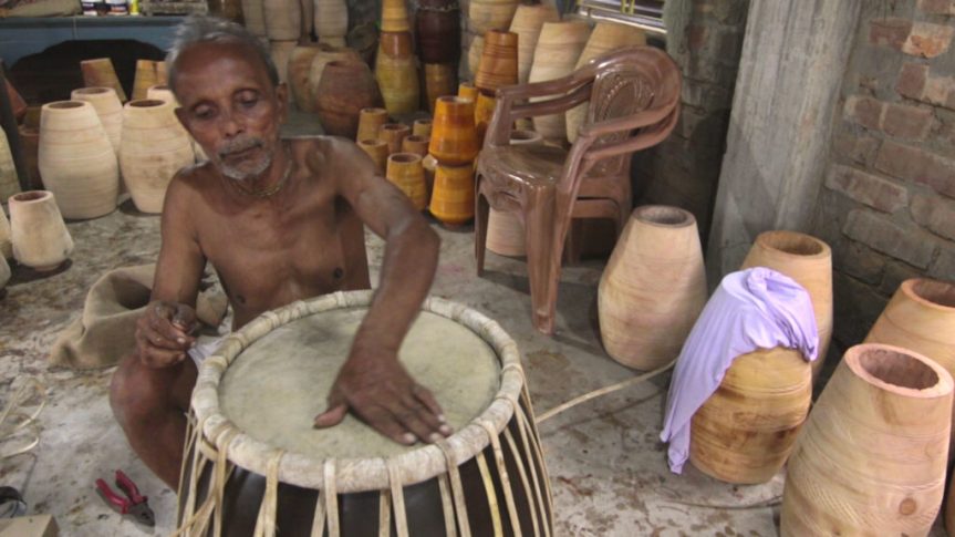 Dhakis of West Bengal: Where They Come From and Where They Go ...